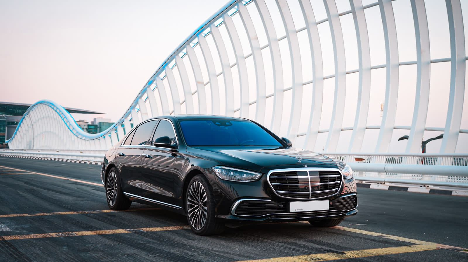 Mercedes Dubai: Unmatched Luxury Rentals for the Discerning Traveler ...
